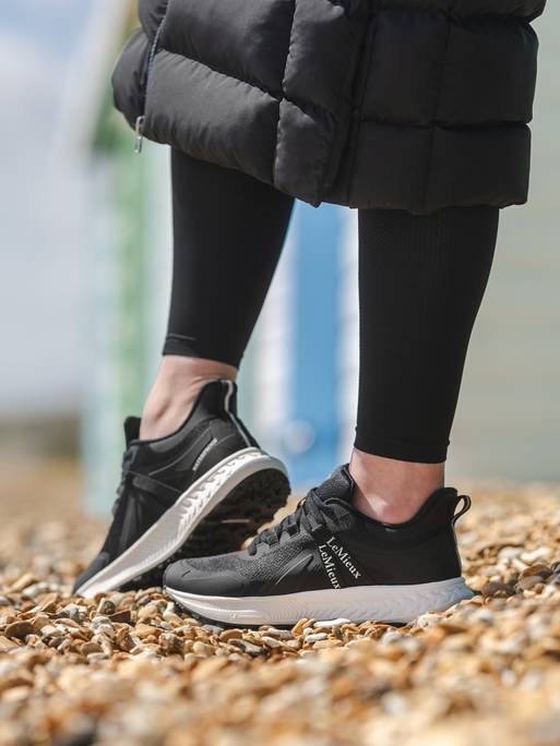 LeMieux Trax Waterproof Trainers Black – Elite Equine Tack Emporium